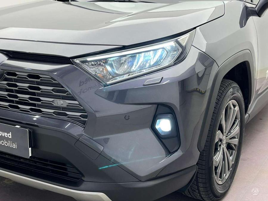 Pelēks Toyota RAV4 2025 Panevēža, ar dzinēja tilpumu 2.49 L un nobraukumu 5 tūkst. km par 37990 €, foto 37 vietnē AUTOMOTO.COM.LV