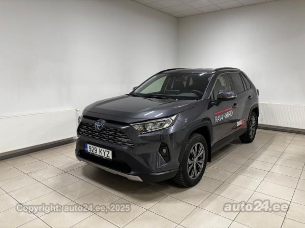 Grey Toyota RAV4 2025 in Kuressaare, with an engine capacity of 2.50 L and mileage of 430 thousand km for 38500 €, photo 1 on AUTOMOTO.COM.LV