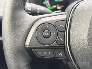 Grey Toyota RAV4 2025 in Riga, with an engine capacity of 2.50 L and mileage of 2 thousand km for 49990 €, photo 22 on AUTOMOTO.COM.LV