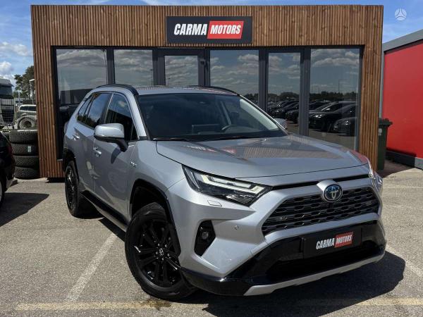 Pelēks Toyota RAV4 2025 Viļņa, ar dzinēja tilpumu 2.49 L un nobraukumu 5 tūkst. km par 37990 €, foto 1 vietnē AUTOMOTO.COM.LV