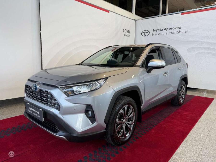 Pelēks Toyota RAV4 2025 Šauļi, ar dzinēja tilpumu 2.49 L un nobraukumu 17 tūkst. km par 38500 €, foto 1 vietnē AUTOMOTO.COM.LV