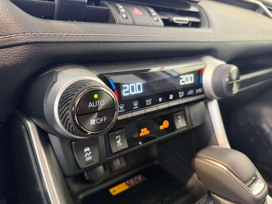 Pelēks Toyota RAV4 2025 Šauļi, ar dzinēja tilpumu 2.49 L un nobraukumu 17 tūkst. km par 38500 €, foto 15 vietnē AUTOMOTO.COM.LV