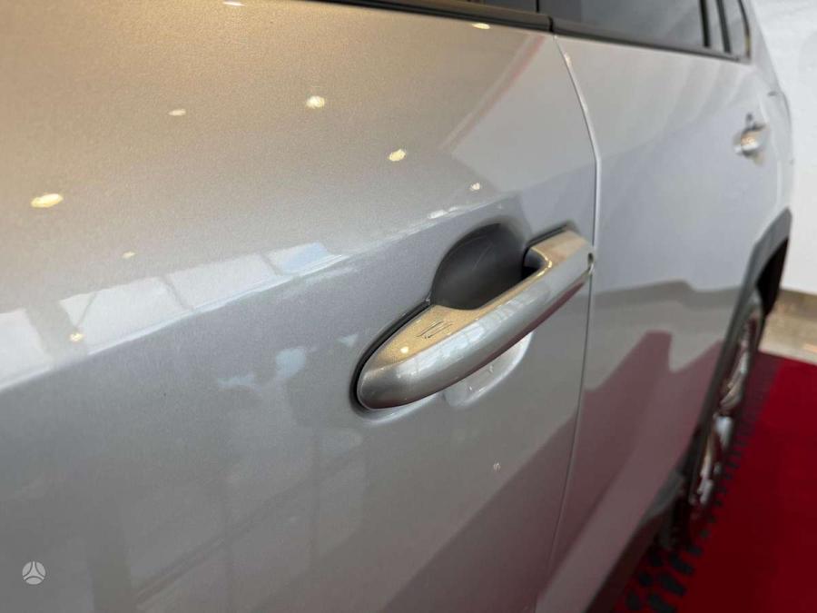 Pelēks Toyota RAV4 2025 Šauļi, ar dzinēja tilpumu 2.49 L un nobraukumu 17 tūkst. km par 38500 €, foto 21 vietnē AUTOMOTO.COM.LV