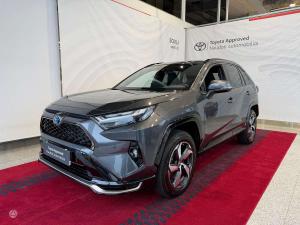 Pelēks Toyota RAV4 2025 Šauļi, ar dzinēja tilpumu 2.49 L un nobraukumu 26 tūkst. km par 46900 €, foto  vietnē AUTOMOTO.COM.LV