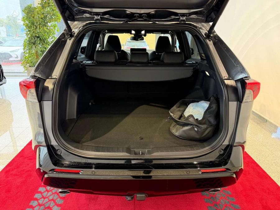 Pelēks Toyota RAV4 2025 Šauļi, ar dzinēja tilpumu 2.49 L un nobraukumu 26 tūkst. km par 46900 €, foto 6 vietnē AUTOMOTO.COM.LV