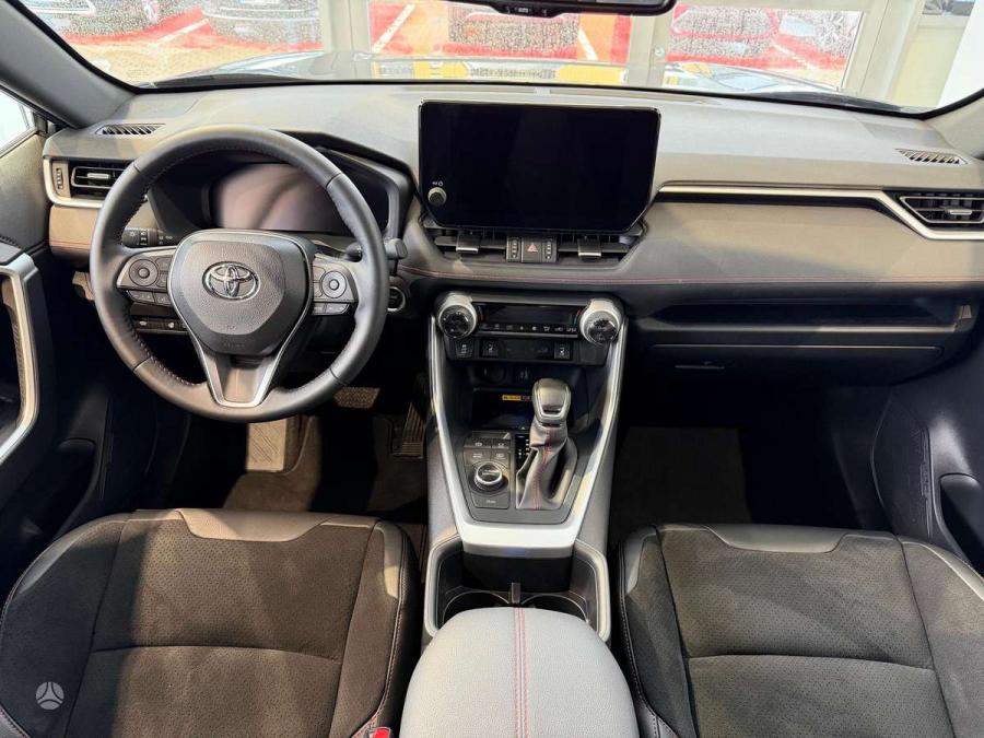 Pelēks Toyota RAV4 2025 Šauļi, ar dzinēja tilpumu 2.49 L un nobraukumu 26 tūkst. km par 46900 €, foto 11 vietnē AUTOMOTO.COM.LV