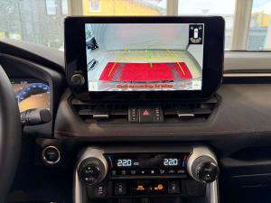 Pelēks Toyota RAV4 2025 Šauļi, ar dzinēja tilpumu 2.49 L un nobraukumu 26 tūkst. km par 46900 €, foto 14 vietnē AUTOMOTO.COM.LV