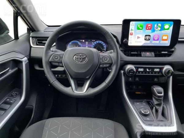 Grey Toyota RAV4 2025 in Riga, with an engine capacity of 2.50 L and mileage of 11 thousand km for 38990 €, photo 9 on AUTOMOTO.COM.LV