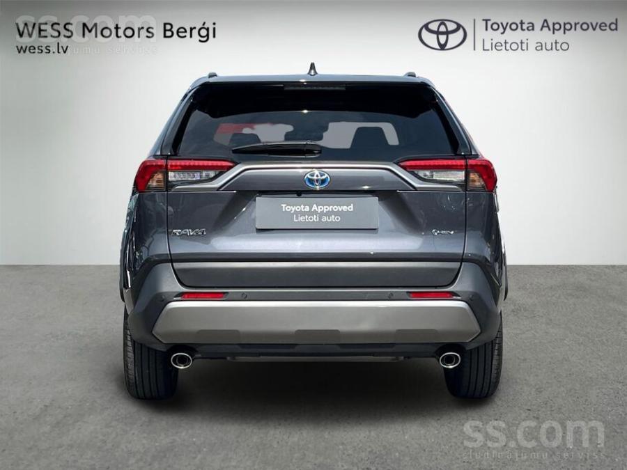 Pelēks Toyota RAV4 2025 Rīga, ar dzinēja tilpumu 2.50 L un nobraukumu 23 tūkst. km par 37990 €, foto 5 vietnē AUTOMOTO.COM.LV