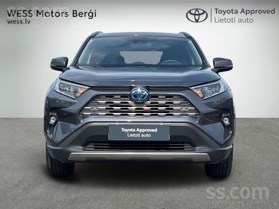 Pelēks Toyota RAV4 2025 Rīga, ar dzinēja tilpumu 2.50 L un nobraukumu 23 tūkst. km par 37990 €, foto 6 vietnē AUTOMOTO.COM.LV