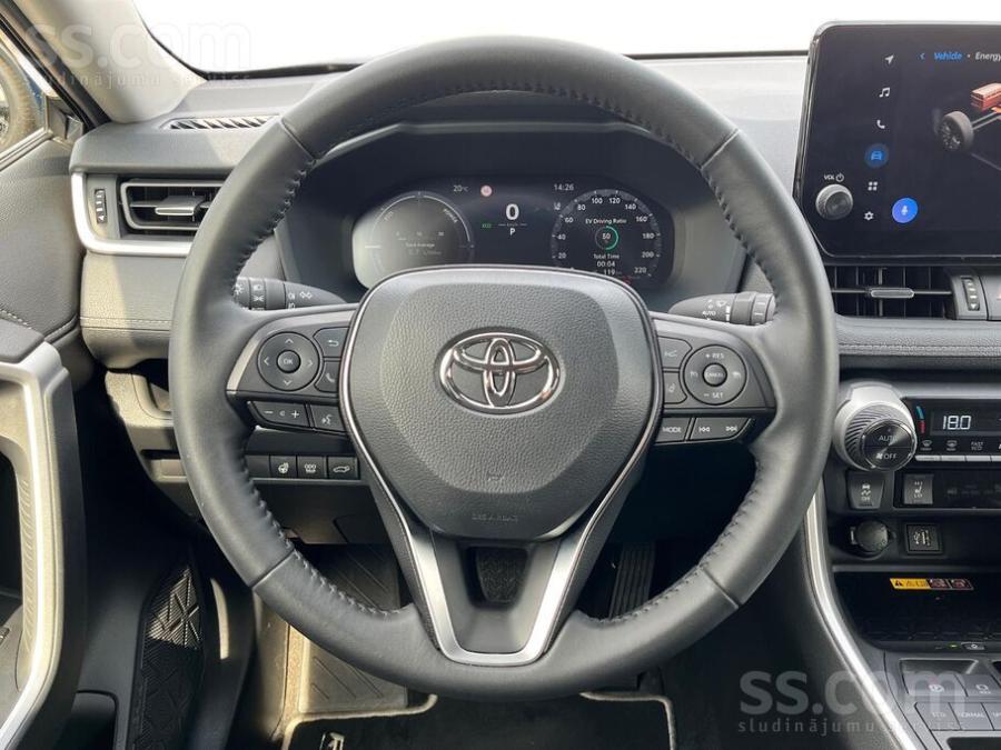 Pelēks Toyota RAV4 2025 Rīga, ar dzinēja tilpumu 2.50 L un nobraukumu 23 tūkst. km par 37990 €, foto 13 vietnē AUTOMOTO.COM.LV