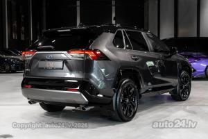 Pelēks Toyota RAV4 2025 Rīga, ar dzinēja tilpumu 2.50 L un nobraukumu 11 tūkst. km par 37990 €, foto 7 vietnē AUTOMOTO.COM.LV