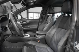 Pelēks Toyota RAV4 2025 Rīga, ar dzinēja tilpumu 2.50 L un nobraukumu 11 tūkst. km par 37990 €, foto 9 vietnē AUTOMOTO.COM.LV