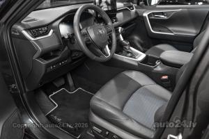 Pelēks Toyota RAV4 2025 Rīga, ar dzinēja tilpumu 2.50 L un nobraukumu 11 tūkst. km par 37990 €, foto 11 vietnē AUTOMOTO.COM.LV