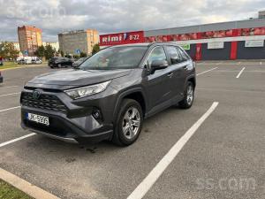Grey Toyota RAV4 2025 in Riga, with an engine capacity of 2.50 L and mileage of 9 thousand km for 37900 €, photo  on AUTOMOTO.COM.LV