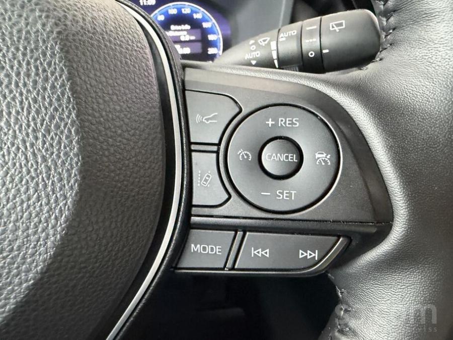 Pelēks Toyota RAV4 2025 Rīga, ar dzinēja tilpumu 2.50 L un nobraukumu 19 tūkst. km par 38800 €, foto 17 vietnē AUTOMOTO.COM.LV