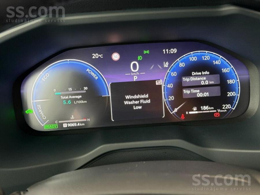 Pelēks Toyota RAV4 2025 Rīga, ar dzinēja tilpumu 2.50 L un nobraukumu 19 tūkst. km par 38800 €, foto 18 vietnē AUTOMOTO.COM.LV