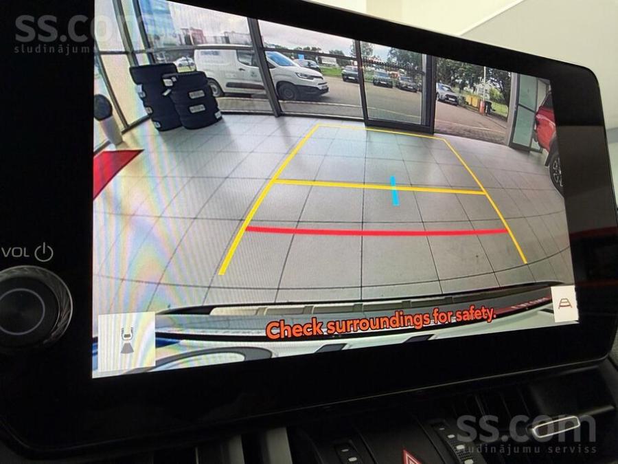 Pelēks Toyota RAV4 2025 Rīga, ar dzinēja tilpumu 2.50 L un nobraukumu 19 tūkst. km par 38800 €, foto 25 vietnē AUTOMOTO.COM.LV