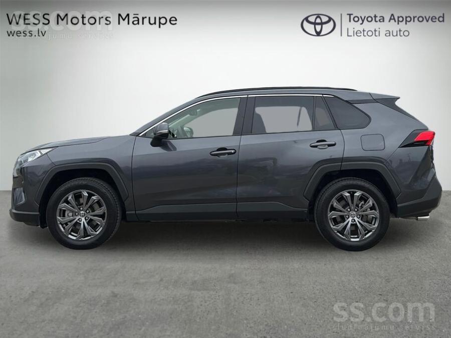 Pelēks Toyota RAV4 2025 Rīga, ar dzinēja tilpumu 2.50 L un nobraukumu 27 tūkst. km par 36990 €, foto 4 vietnē AUTOMOTO.COM.LV