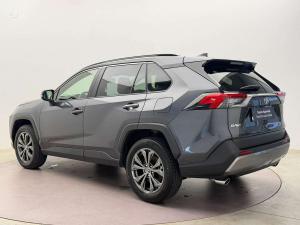 Grey Toyota RAV4 2025 in Panevezys, with an engine capacity of 2.49 L and mileage of 12 thousand km for 36990 €, photo 7 on AUTOMOTO.COM.LV