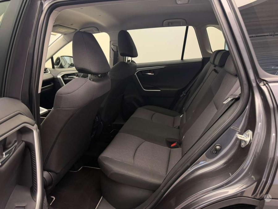 Grey Toyota RAV4 2025 in Panevezys, with an engine capacity of 2.49 L and mileage of 12 thousand km for 36990 €, photo 13 on AUTOMOTO.COM.LV