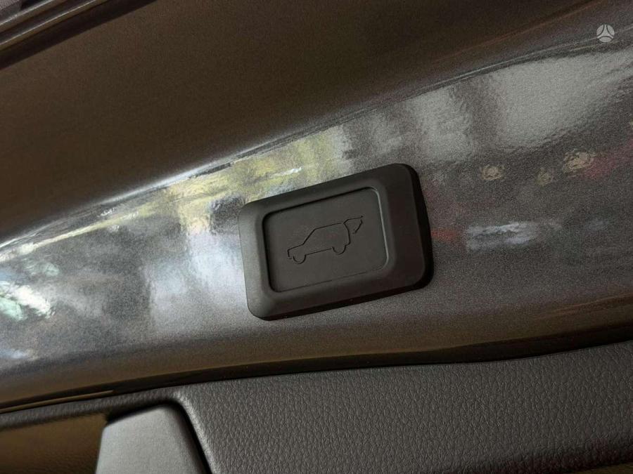 Grey Toyota RAV4 2025 in Panevezys, with an engine capacity of 2.49 L and mileage of 12 thousand km for 36990 €, photo 15 on AUTOMOTO.COM.LV