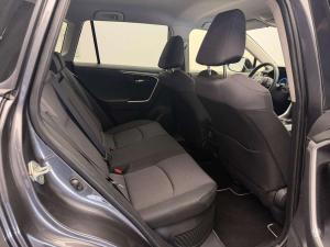 Grey Toyota RAV4 2025 in Panevezys, with an engine capacity of 2.49 L and mileage of 12 thousand km for 36990 €, photo 16 on AUTOMOTO.COM.LV