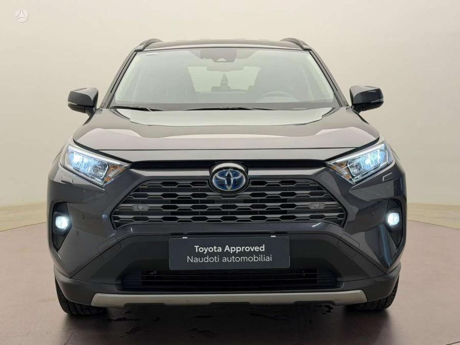 Grey Toyota RAV4 2025 in Panevezys, with an engine capacity of 2.49 L and mileage of 12 thousand km for 36990 €, photo 37 on AUTOMOTO.COM.LV
