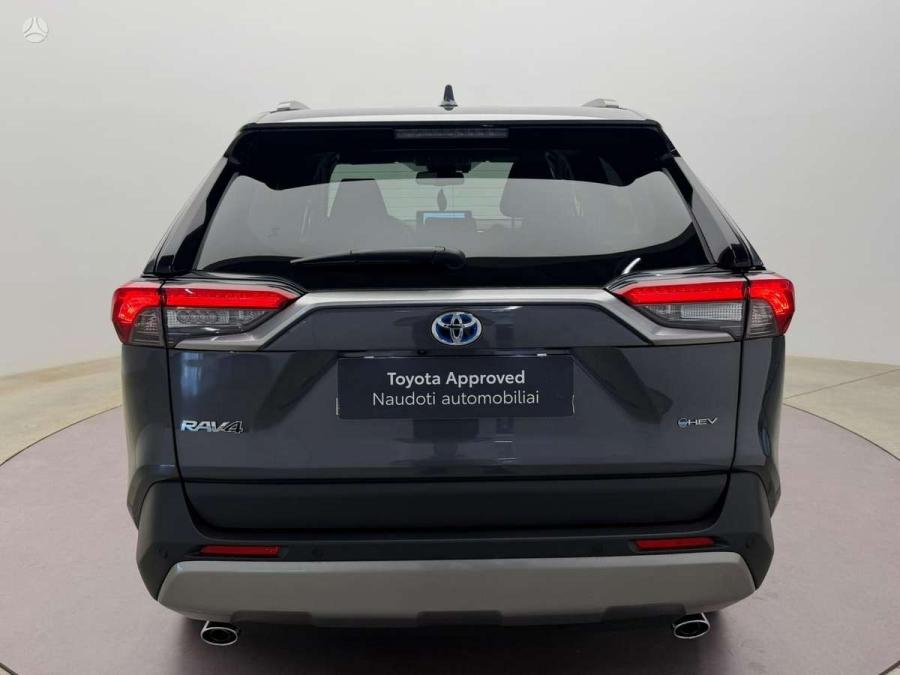Grey Toyota RAV4 2025 in Panevezys, with an engine capacity of 2.49 L and mileage of 12 thousand km for 36990 €, photo 39 on AUTOMOTO.COM.LV
