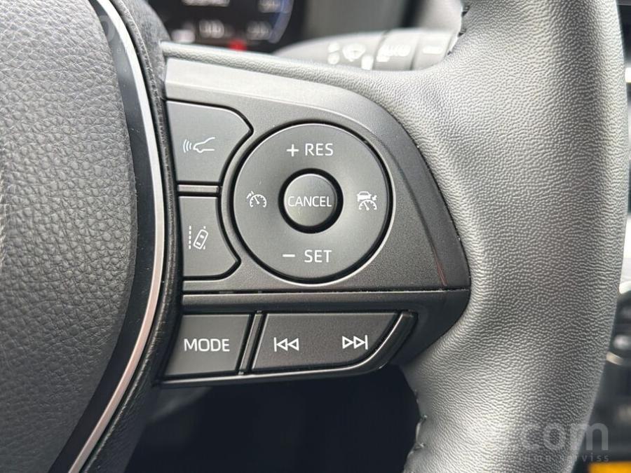 Grey Toyota RAV4 2025 in Riga, with an engine capacity of 2.50 L and mileage of 35 thousand km for 36990 €, photo 23 on AUTOMOTO.COM.LV
