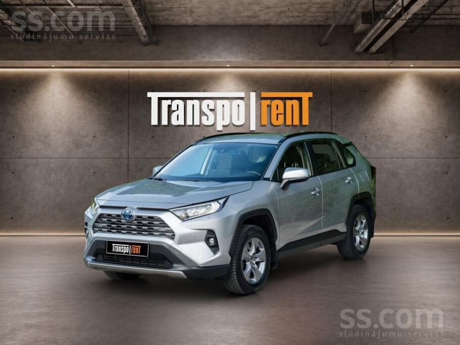 Серый Тойота РАВ 4 2025 в Рига, объемом двигателя 2.50 л и пробегом 35 тыс. км за 36500 €, фото 1 на AUTOMOTO.COM.LV