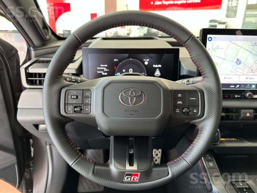 Pelēks Toyota RAV4 2026 Jēkabpils, ar dzinēja tilpumu 2.50 L un nobraukumu 13 tūkst. km par 51900 €, foto 11 vietnē AUTOMOTO.COM.LV