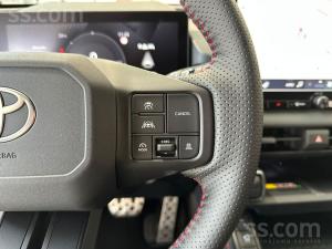 Pelēks Toyota RAV4 2026 Jēkabpils, ar dzinēja tilpumu 2.50 L un nobraukumu 13 tūkst. km par 51900 €, foto 12 vietnē AUTOMOTO.COM.LV