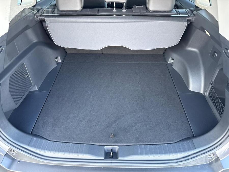 Pelēks Toyota RAV4 2026 Rīga, ar dzinēja tilpumu 2.50 L un nobraukumu 5 tūkst. km par 54400 €, foto 11 vietnē AUTOMOTO.COM.LV