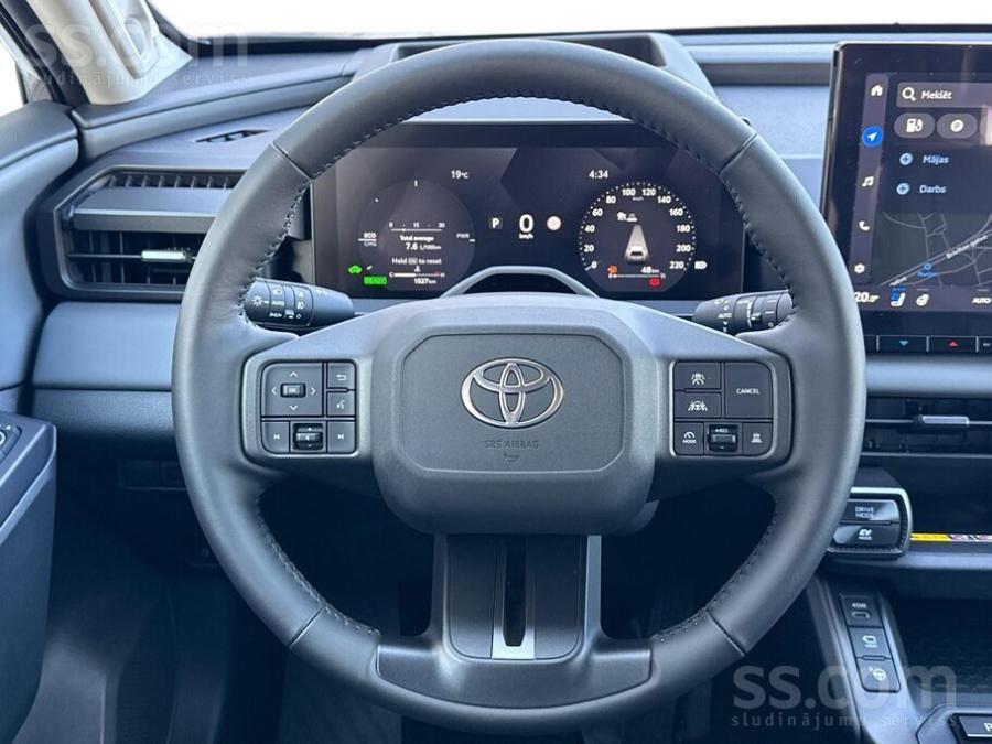 Pelēks Toyota RAV4 2026 Rīga, ar dzinēja tilpumu 2.50 L un nobraukumu 5 tūkst. km par 54400 €, foto 13 vietnē AUTOMOTO.COM.LV