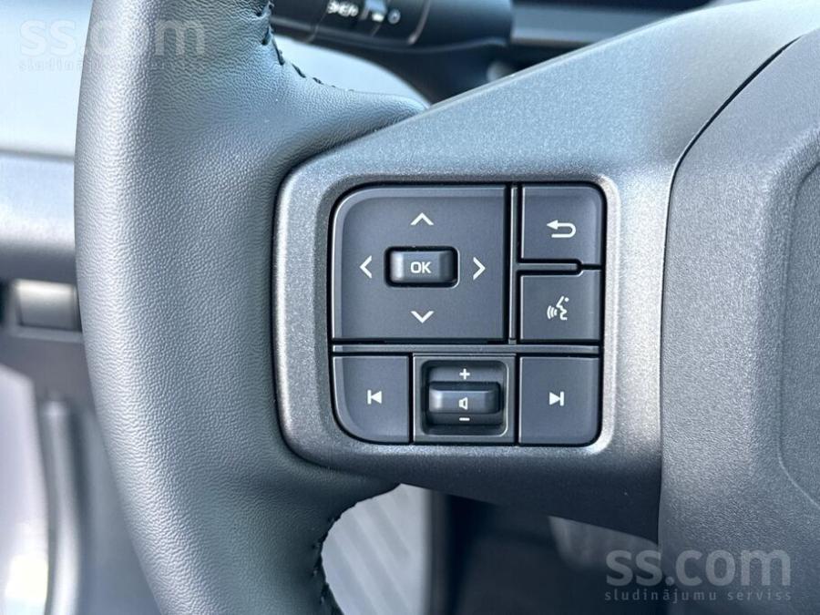 Pelēks Toyota RAV4 2026 Rīga, ar dzinēja tilpumu 2.50 L un nobraukumu 5 tūkst. km par 54400 €, foto 16 vietnē AUTOMOTO.COM.LV