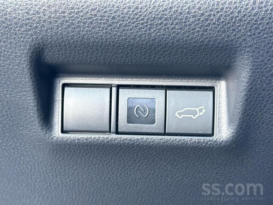 Pelēks Toyota RAV4 2026 Rīga, ar dzinēja tilpumu 2.50 L un nobraukumu 5 tūkst. km par 54400 €, foto 21 vietnē AUTOMOTO.COM.LV