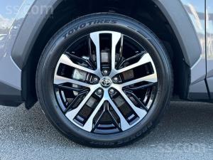 Pelēks Toyota RAV4 2026 Rīga, ar dzinēja tilpumu 2.50 L un nobraukumu 5 tūkst. km par 54400 €, foto 25 vietnē AUTOMOTO.COM.LV