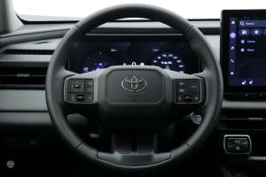 Grey Toyota RAV4 2026 in Vilnius, with an engine capacity of 2.49 L and mileage of 1 thousand km for 43980 €, photo 13 on AUTOMOTO.COM.LV