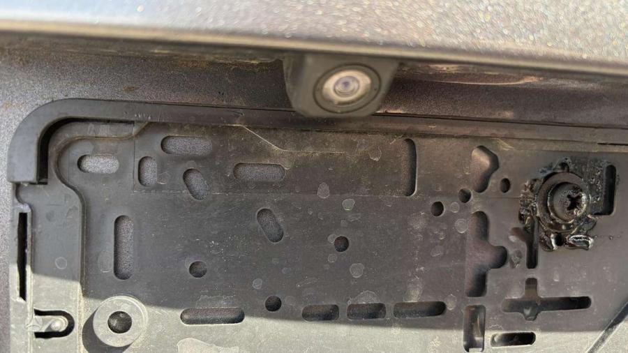 Grey Toyota RAV4 2015 in Marijampole, with an engine capacity of 2.20 L and mileage of 188 thousand km for 14650 €, photo 13 on AUTOMOTO.COM.LV