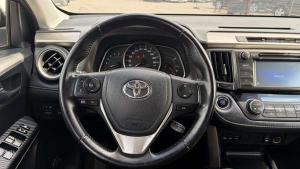 Grey Toyota RAV4 2015 in Marijampole, with an engine capacity of 2.20 L and mileage of 188 thousand km for 14650 €, photo 26 on AUTOMOTO.COM.LV