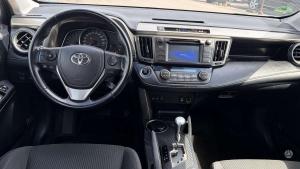 Grey Toyota RAV4 2015 in Marijampole, with an engine capacity of 2.20 L and mileage of 188 thousand km for 14650 €, photo 29 on AUTOMOTO.COM.LV