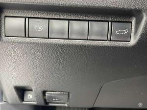 Pelēks Toyota RAV4 2019 Viļņa, ar dzinēja tilpumu 2.49 L un nobraukumu 151 tūkst. km par 22000 €, foto 24 vietnē AUTOMOTO.COM.LV