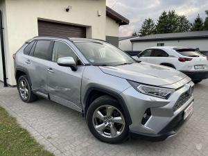 Grey Toyota RAV4 2019 in Klaipeda, with an engine capacity of 2.50 L and mileage of 65 thousand km for 24500 €, photo 6 on AUTOMOTO.COM.LV