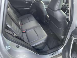 Grey Toyota RAV4 2019 in Klaipeda, with an engine capacity of 2.50 L and mileage of 65 thousand km for 24500 €, photo 14 on AUTOMOTO.COM.LV