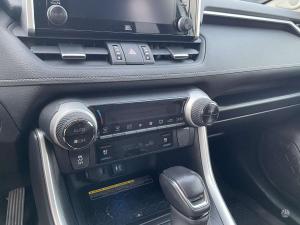 Grey Toyota RAV4 2019 in Klaipeda, with an engine capacity of 2.50 L and mileage of 65 thousand km for 24500 €, photo 21 on AUTOMOTO.COM.LV