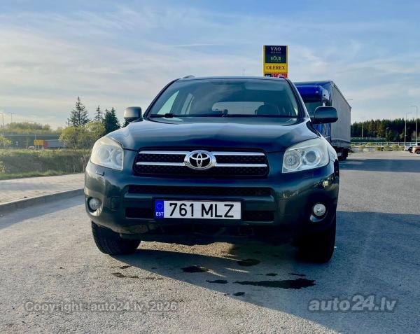 Grey Toyota RAV4 2009 in Tallinn, with an engine capacity of 2.00 L and mileage of 170 thousand km for 6200 €, photo 2 on AUTOMOTO.COM.LV