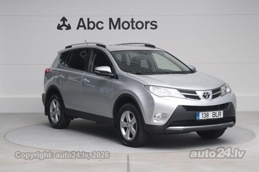 Pelēks Toyota RAV4 2014 Tallina, ar dzinēja tilpumu 2.00 L un nobraukumu 177 tūkst. km par 11990 €, foto 3 vietnē AUTOMOTO.COM.LV