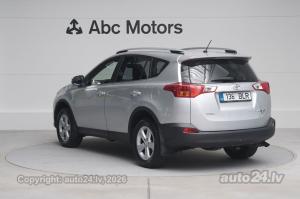 Pelēks Toyota RAV4 2014 Tallina, ar dzinēja tilpumu 2.00 L un nobraukumu 177 tūkst. km par 11990 €, foto 6 vietnē AUTOMOTO.COM.LV
