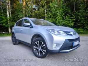 Pelēks Toyota RAV4 2014 Peltsamā, ar dzinēja tilpumu 2.00 L un nobraukumu 257 tūkst. km par 10500 €, foto 4 vietnē AUTOMOTO.COM.LV